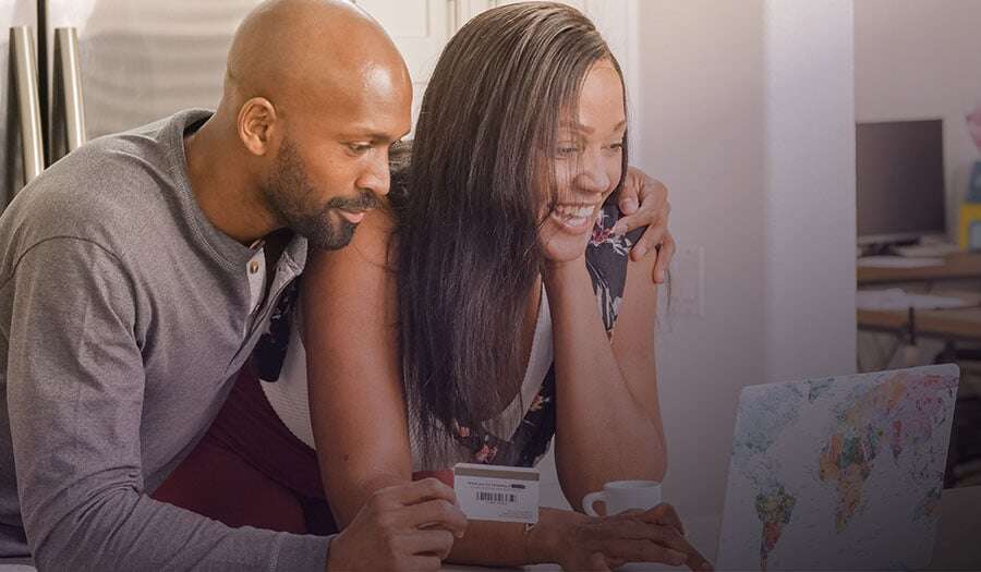 What is Oracle Customer Experience (OCX) and its benefits?